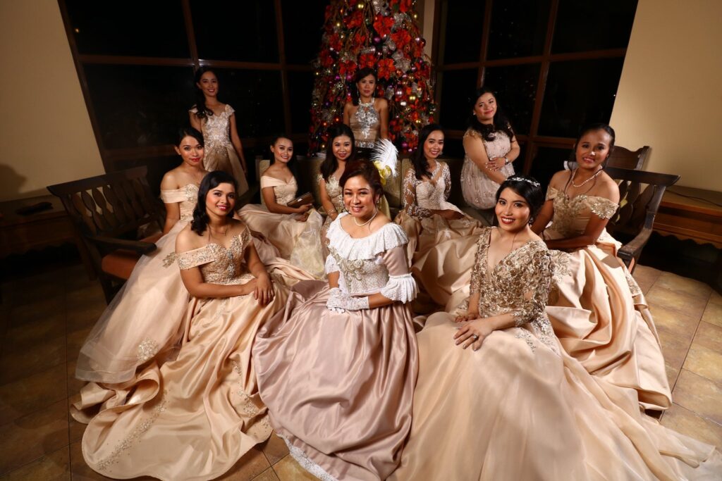 A 2019 Christmas Gala : How BEC Family Celebrated the Holiday ...